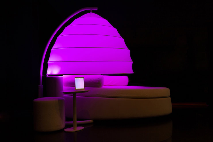 Chromotherapy device for new colour experience | L+W Design Research