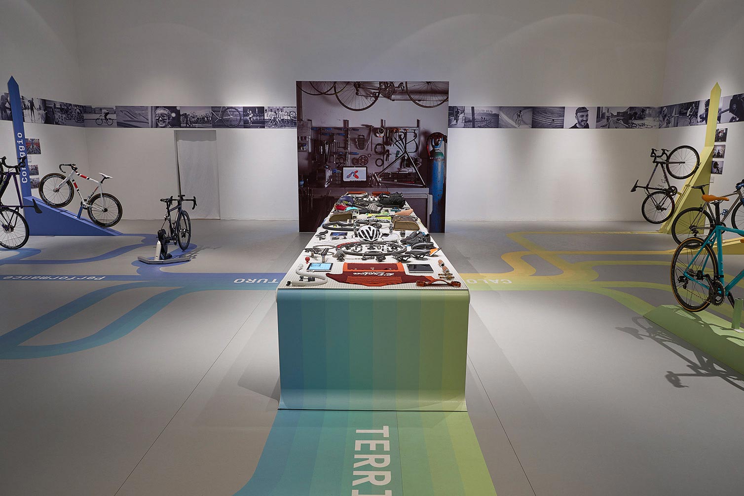 Bicycle Renaissance: An exhibition design showcasing Industry 4.0 | L+W