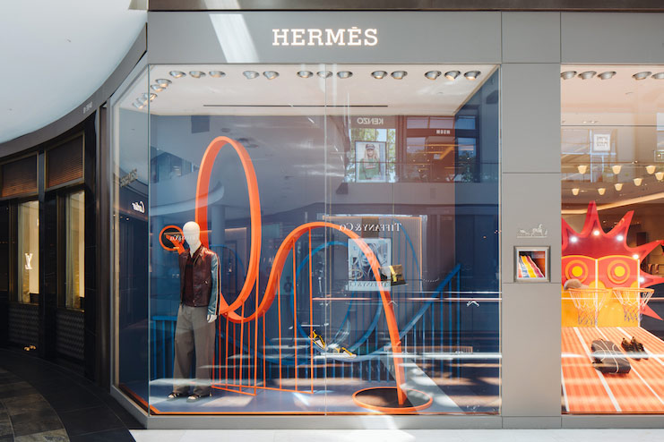 Hermès: design the window displays of their boutiques in Singapore